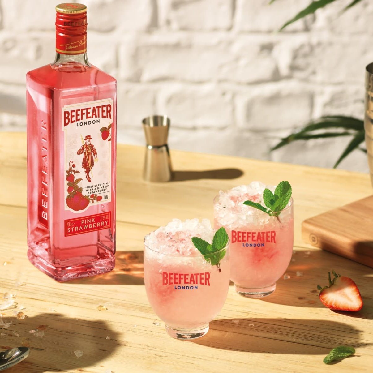 Top 14 Fruity Gin Cocktail Recipes │ Beefeater Gin