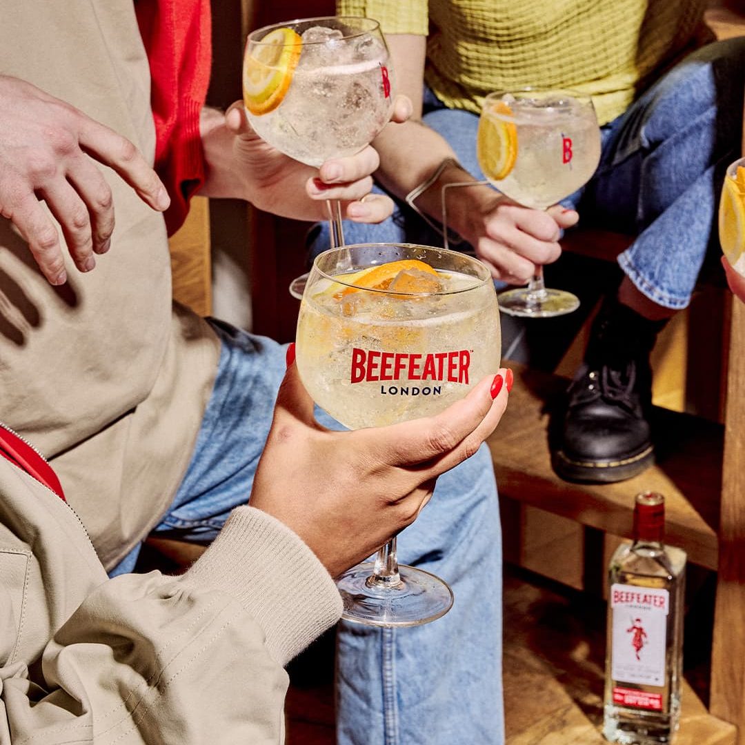 What is Gin? A Beginner Guide - Beefeater Gin