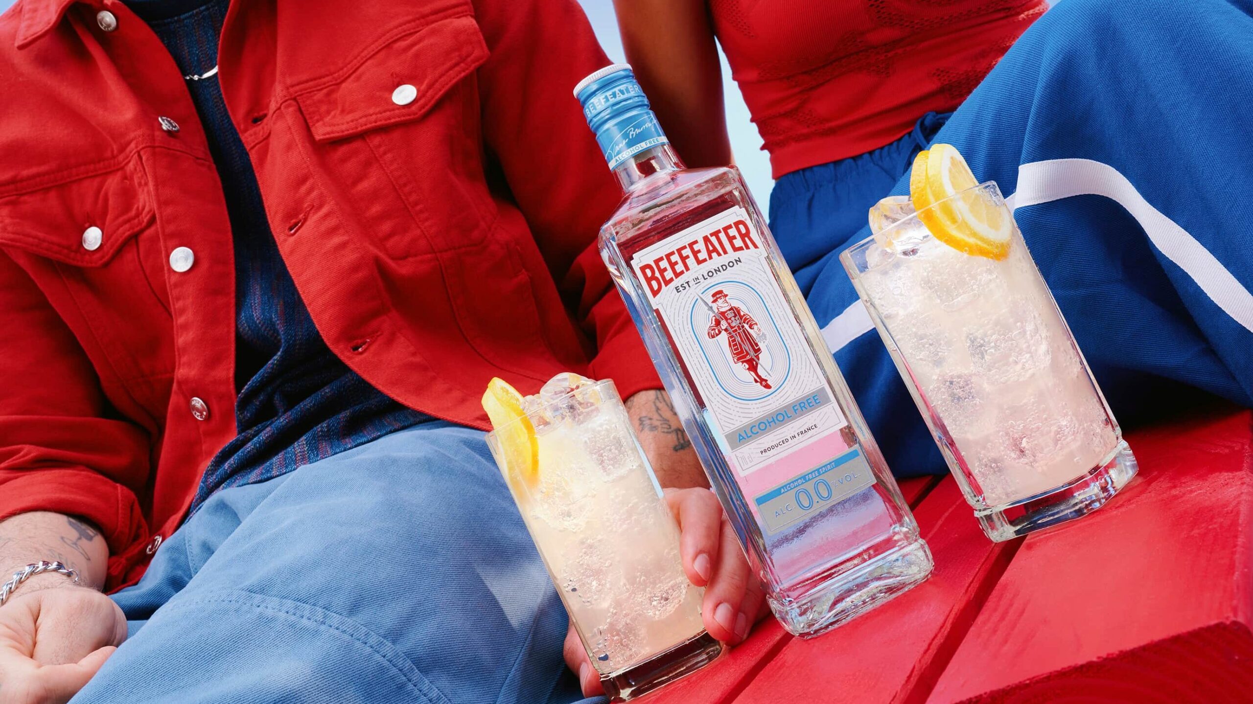 18 Super Festive Non-Alcoholic Christmas Drinks - Beefeater Gin
